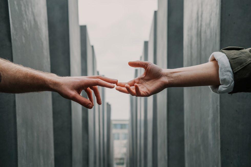 30 Examples of Empathy in the Workplace & Why It's Important - BitGlint