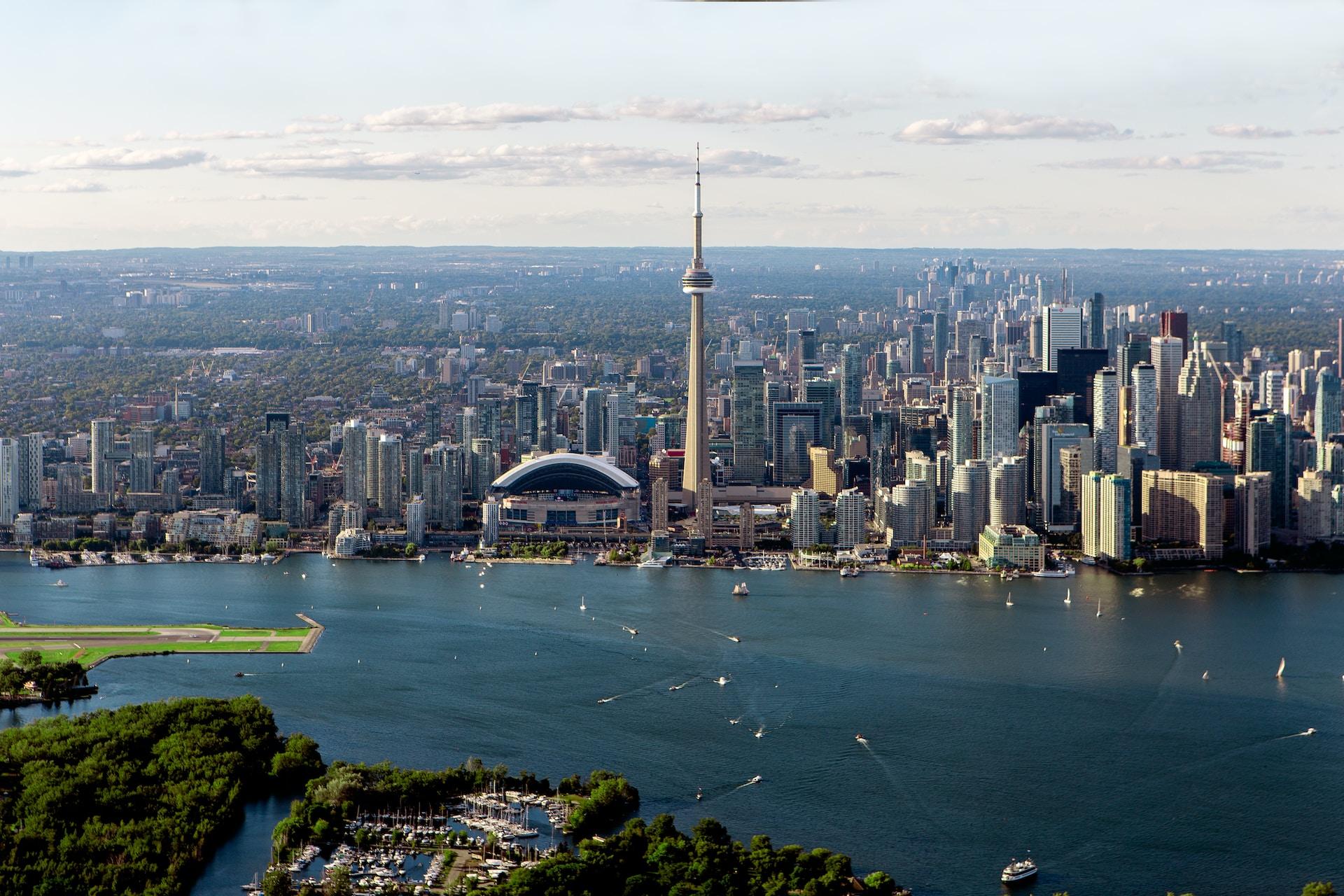 Living in Toronto: Benefits, Costs, and Best Places to Live - BitGlint